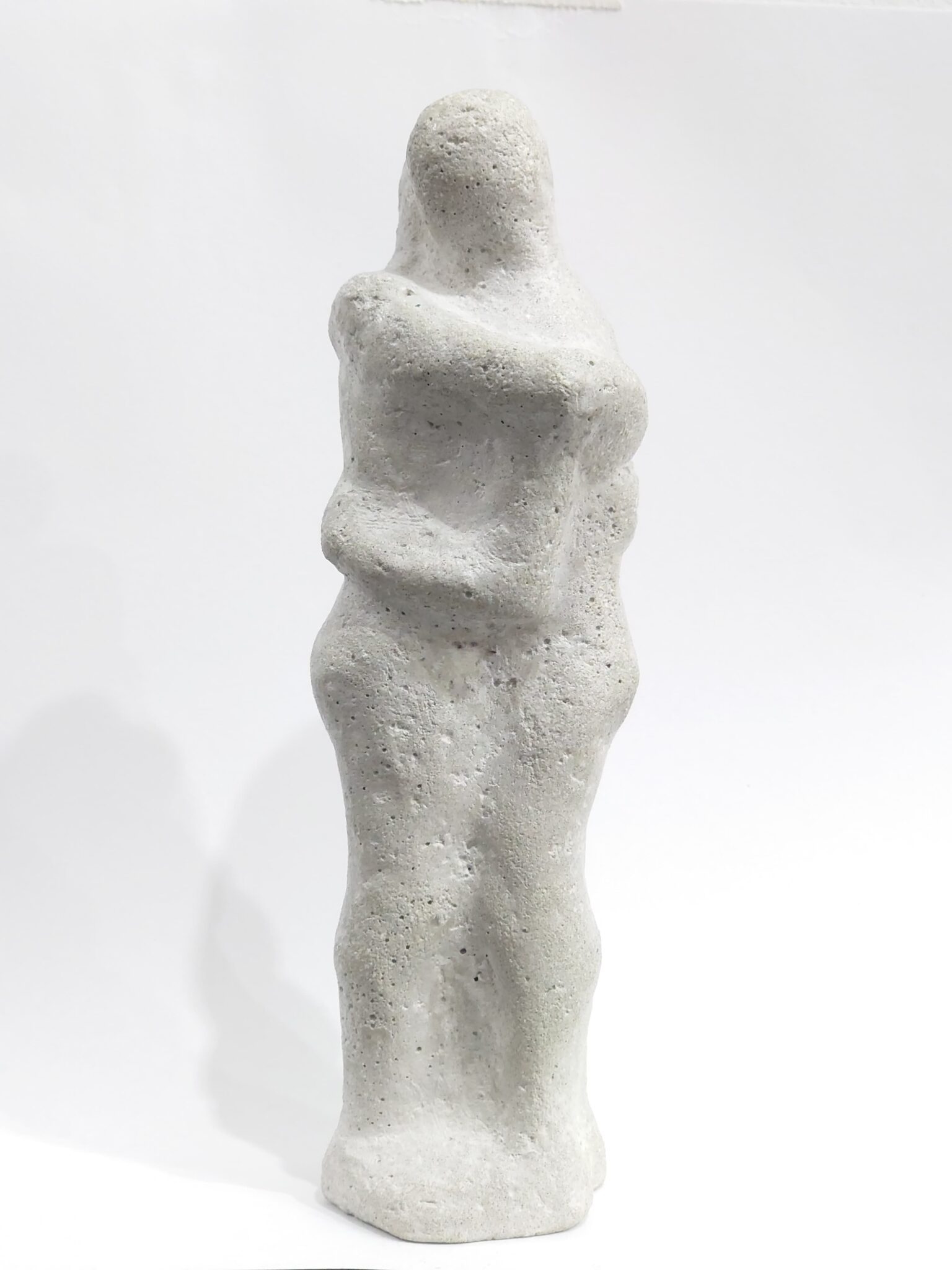 Ramón Pons - Abrazo - Artevistas gallery